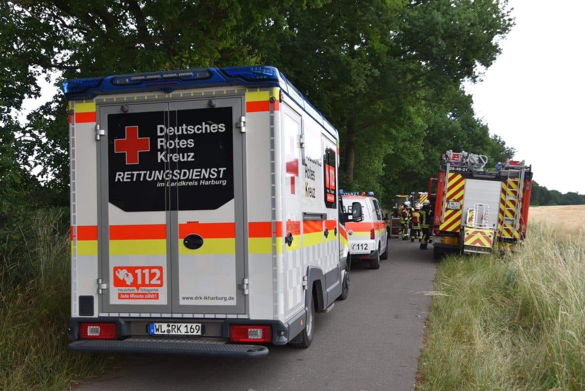 Tragischer Unfall in Toppenstedt – Leitstelle löst MANV15 aus ...